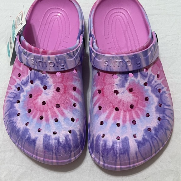 Simply Southern | Shoes | Simply Southern Swirl Clog Shoe Size 9 New ...